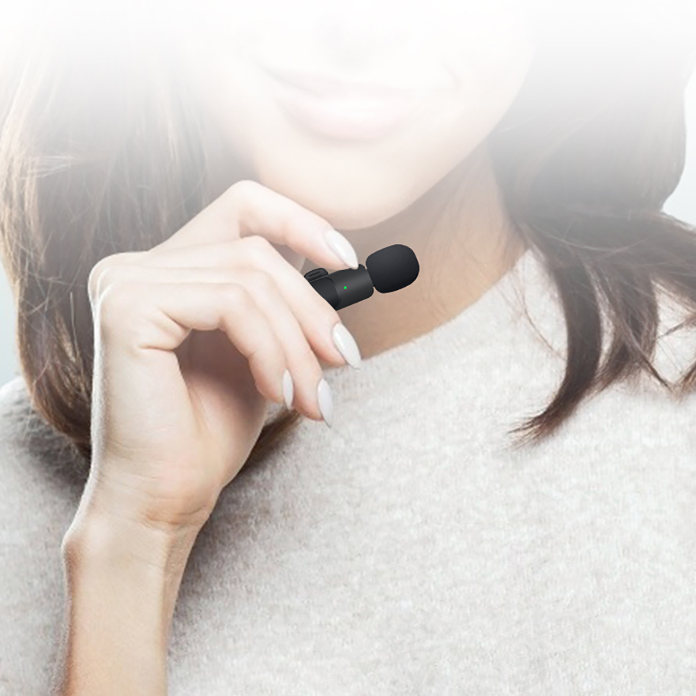 One for Two Plug 2.4G Wireless Microphone for Android or iPhone ...