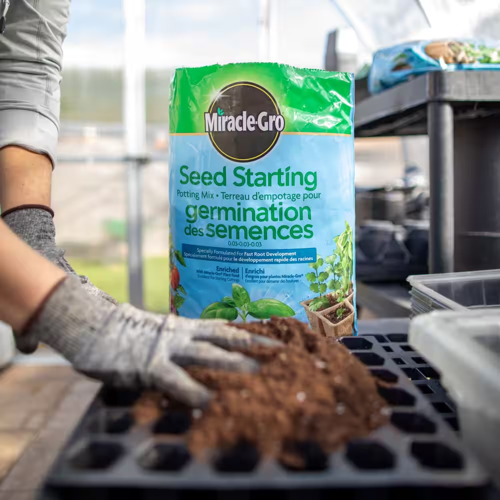 Miracle Gro Seed Starting Potting Mix Soil Blend 8.8L