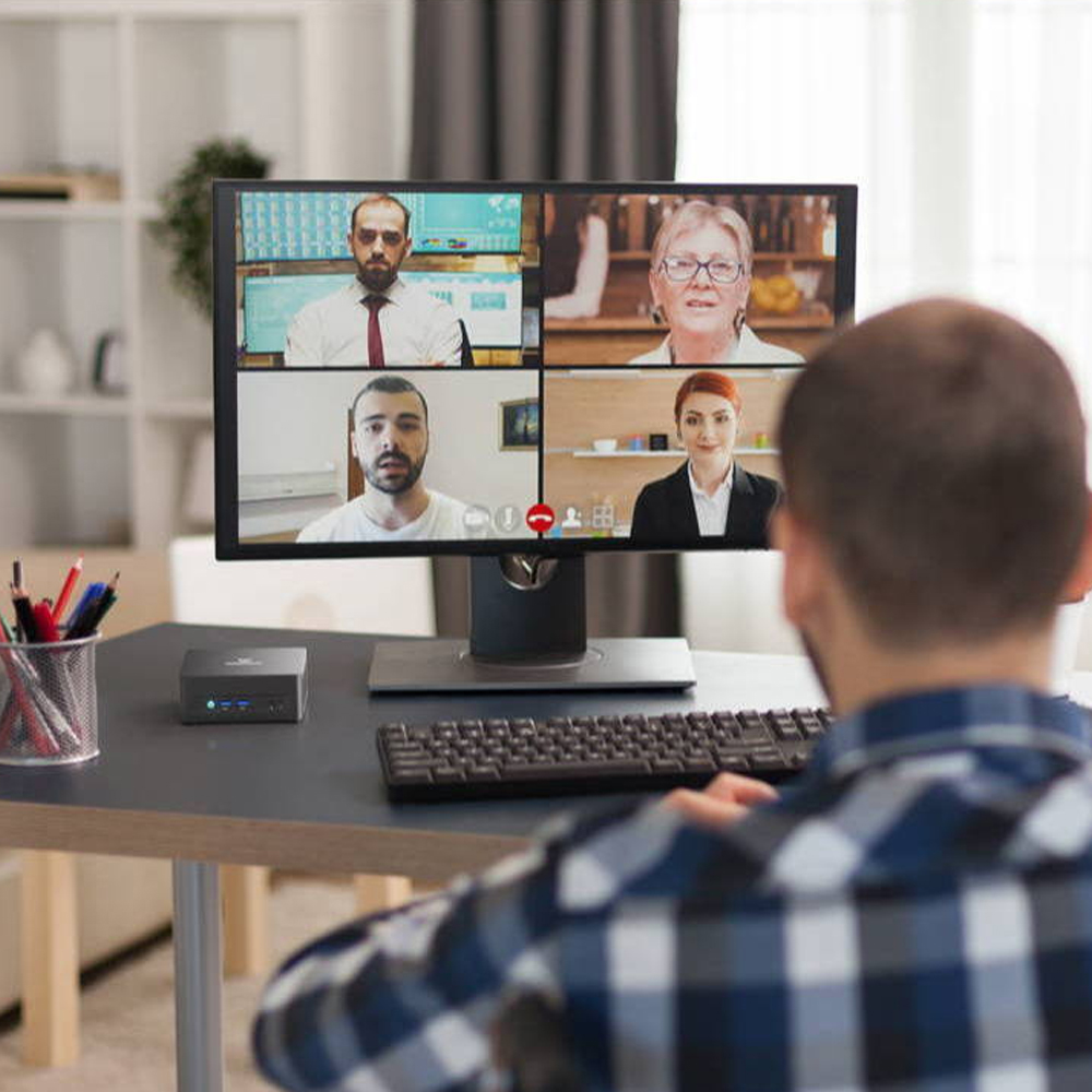 Minisforum UM760 Slim Mini PC: 16GB RAM, 1TB SSD