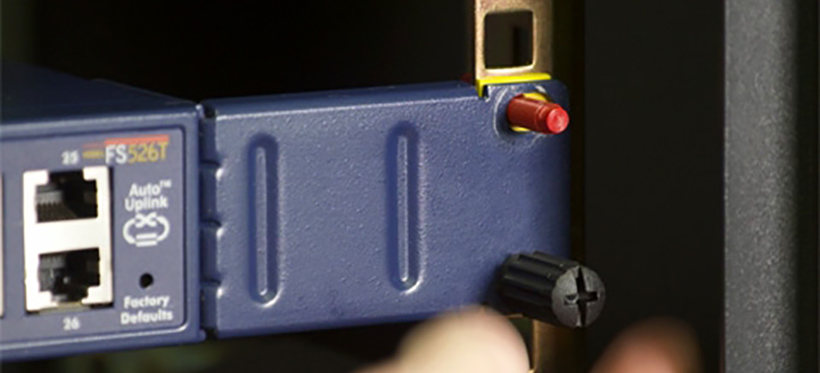 Rackstuds Rack Mounting System for 16AWG to 14AWG Rails, Red