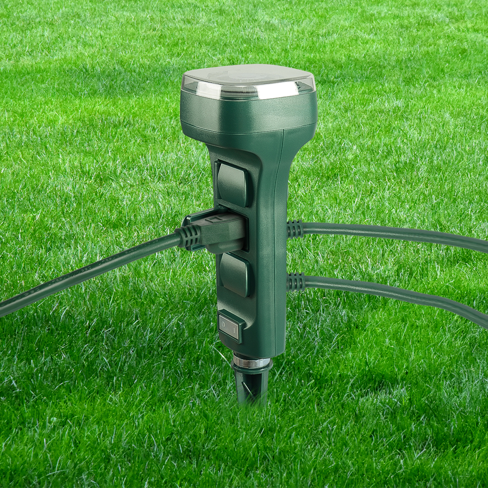 6-Outlet Outdoor Weatherproof Power Stake Timer - PrimeCables®