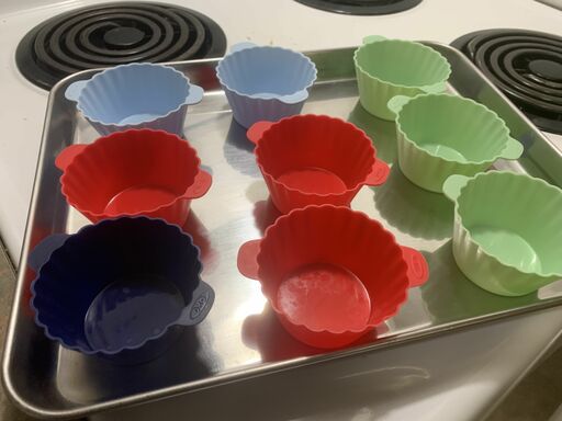 Reviews of OXO Reusable Non-Stick Silicone Baking Cups, assorted ...