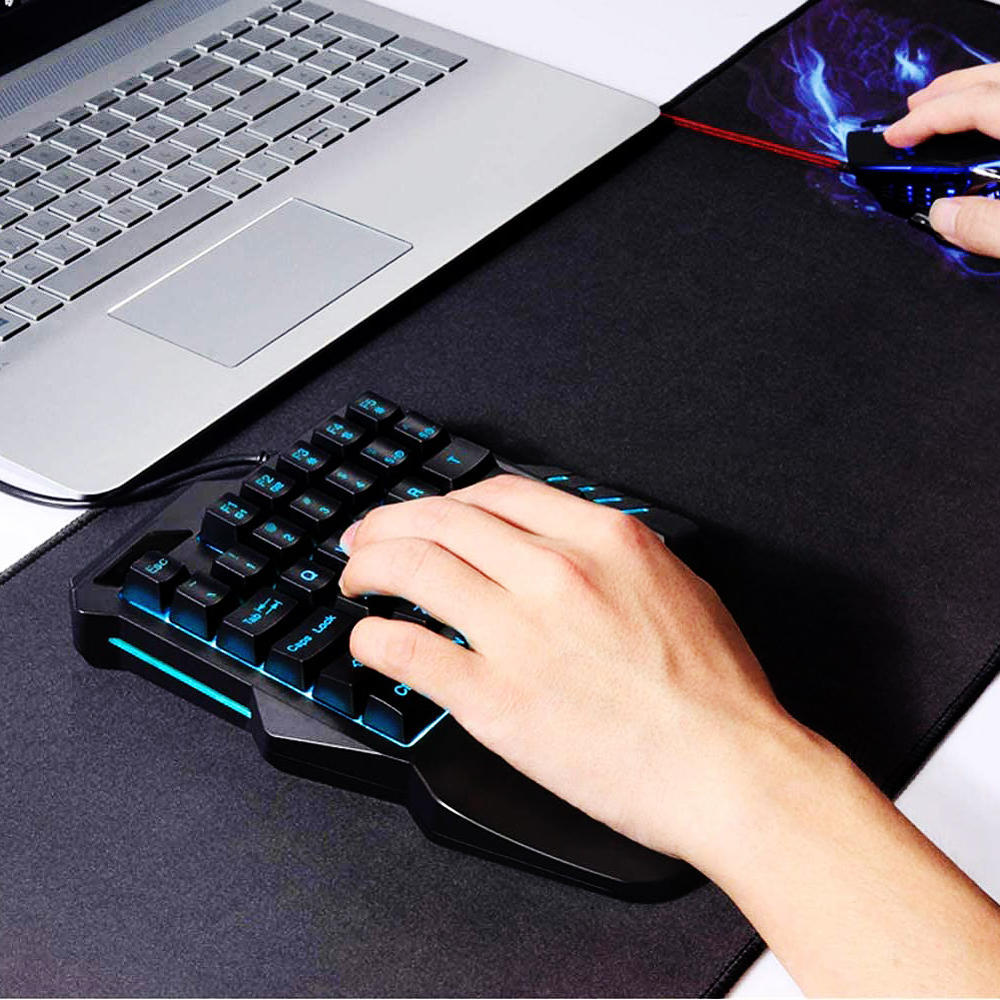 Wired 35 Keys Gaming Keypad with 7 Colors Backlit