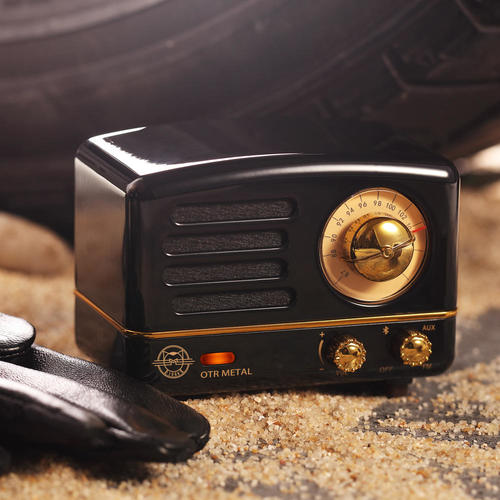 Retro Wireless Bluetooth Speaker FM/AUX Radio with Old Fashioned ...