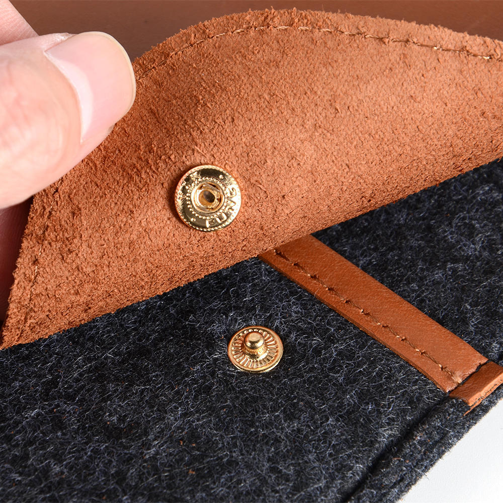 Genuine Leather and Fleece Laptop Bag Sleeve Slim and Easy to Take ...