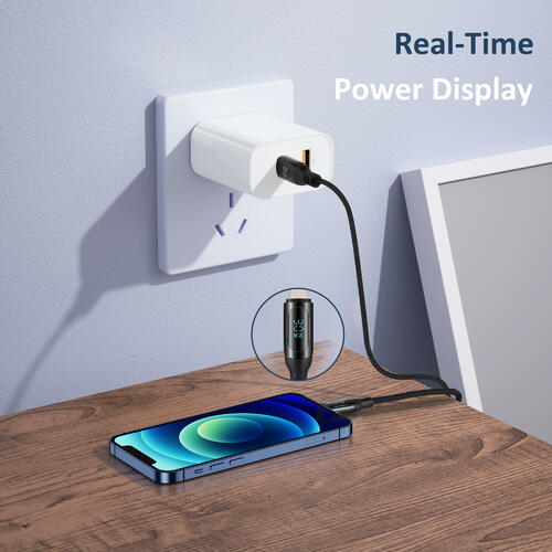 1m USB C to Lightning Cable with Smart Display